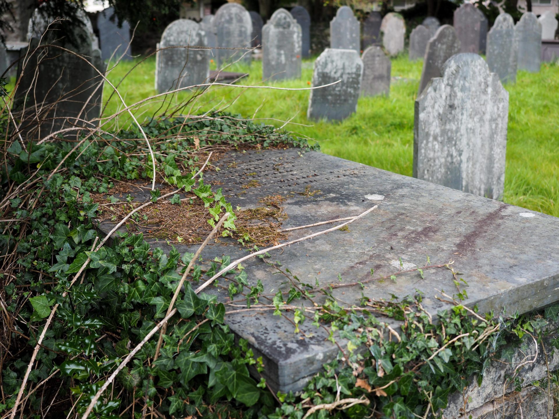 8 Unique and Beautiful Cemeteries to Visit Around the World